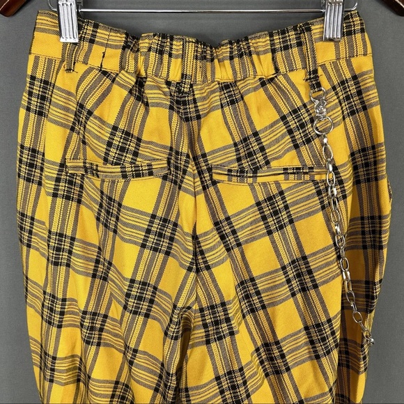 Hot Topic | Pants & Jumpsuits | Nwt Hot Topic Yellow Black Plaid Pants ...